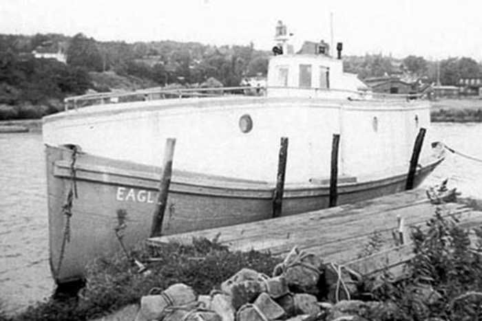 Fish Tugs Of The Greatest Lake